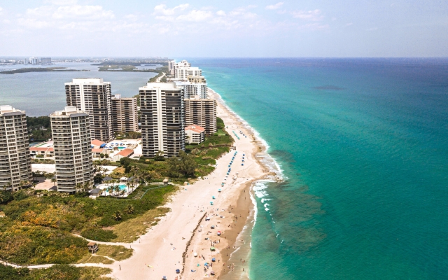 Explore the Beauty in Photos - The Singer Oceanfront Resort