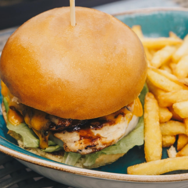 Singer Island Restaurants - The Singer Oceanfront Resort