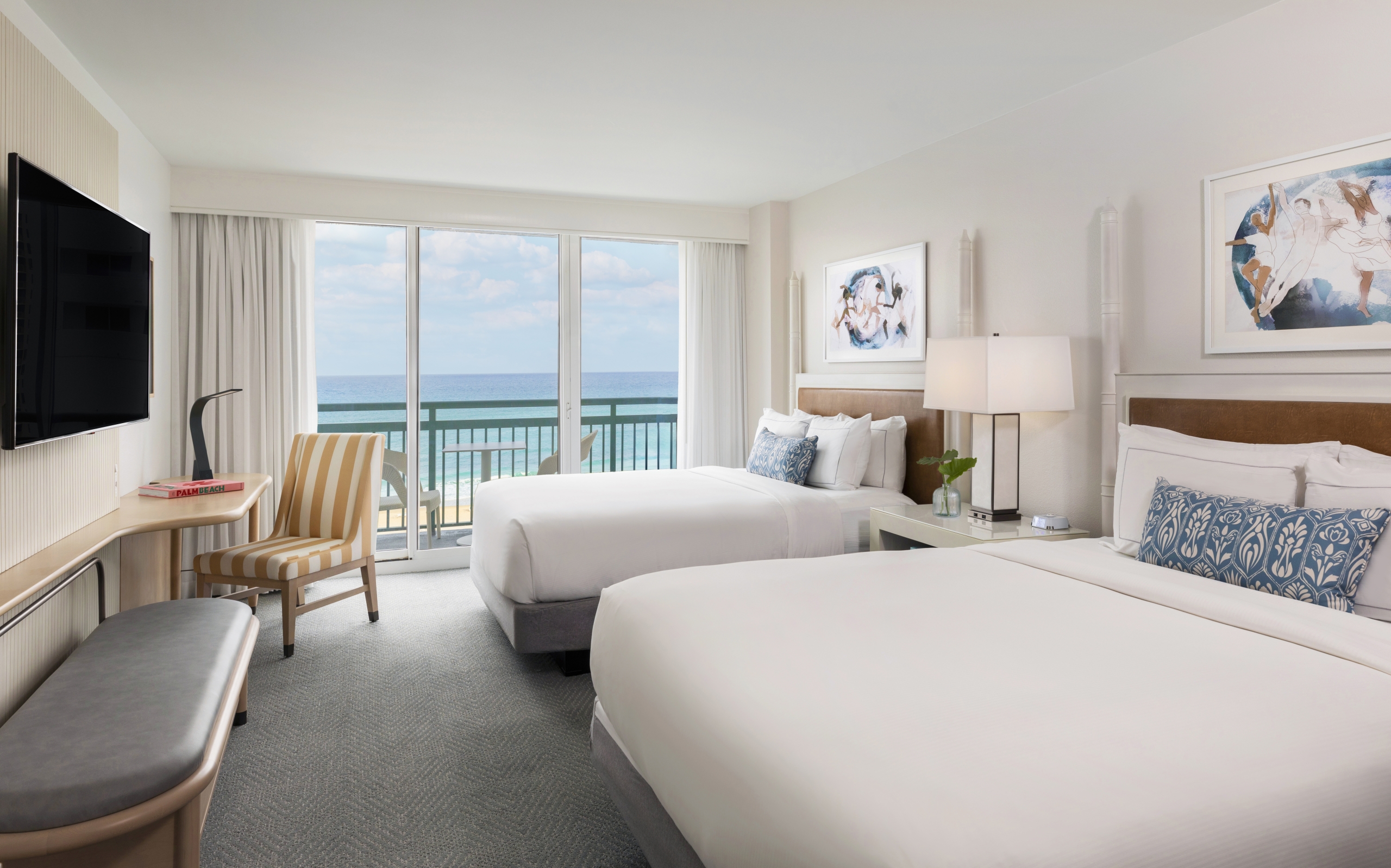 Spacious Double Queen Rooms - The Singer Oceanfront Resort